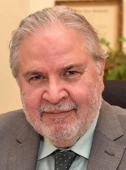 Hussein Amin | The American University in Cairo