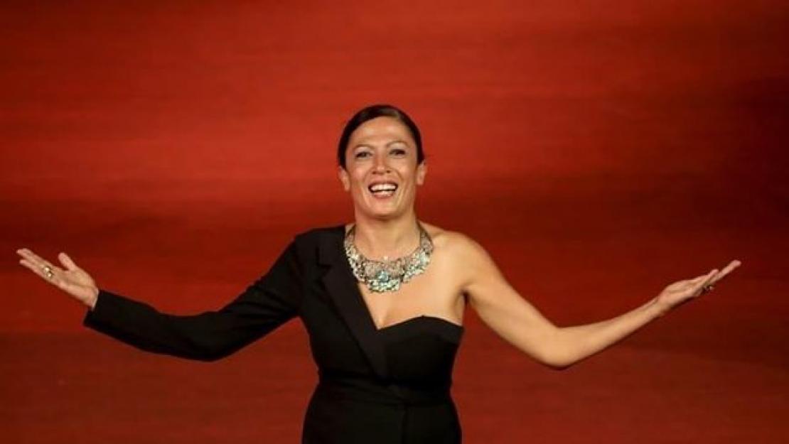 Riham El Adl '99 Wins Top Prize at Prestigious Italian Art Competition ...