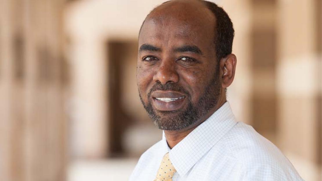 Hamid Ali Highlights the War vs. Bread Dynamics in Darfur | The ...