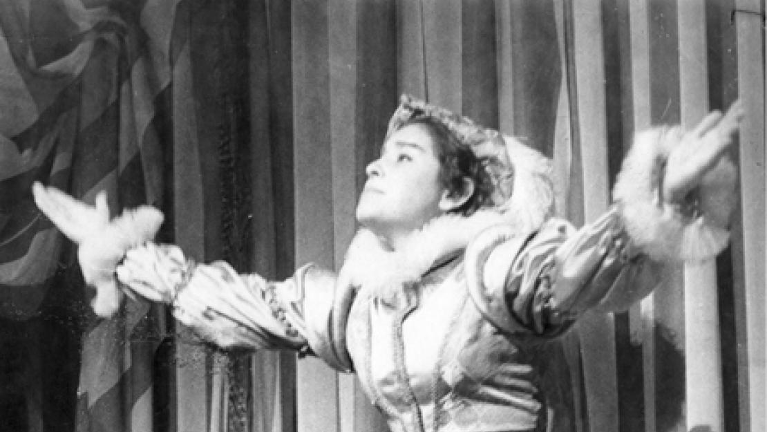 Find Out How Theatre Began at AUC | The American University in Cairo
