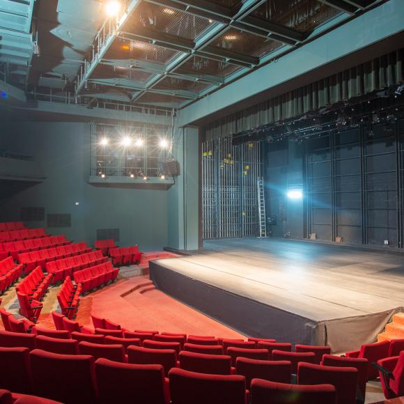Falaki Mainstage Theater | The American University in Cairo